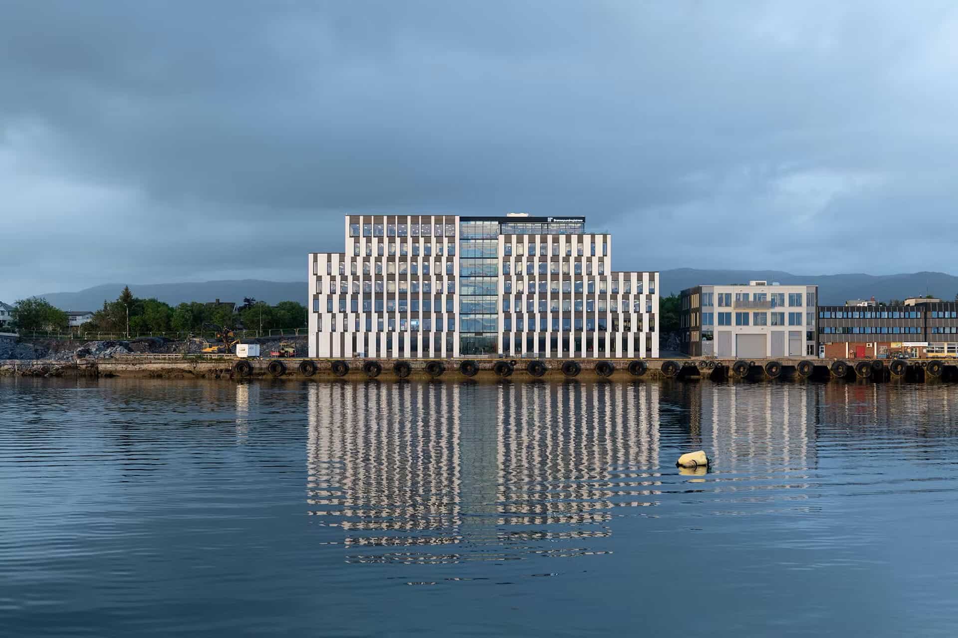 SMB Norge Fikk Støtte Til Krav Om Bedre åpningstider | Dinbedrift.no